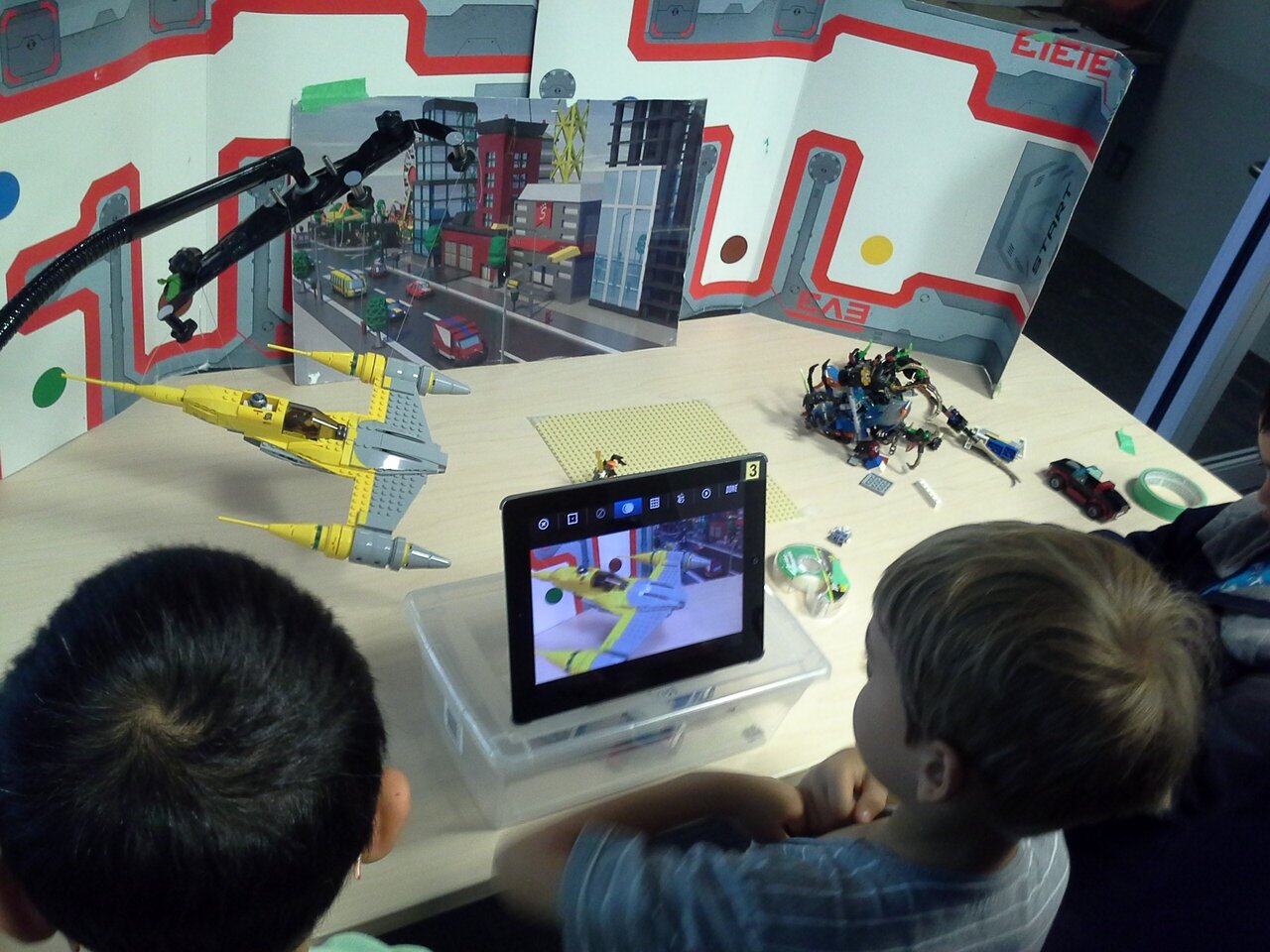 [Online] - Brick Animation